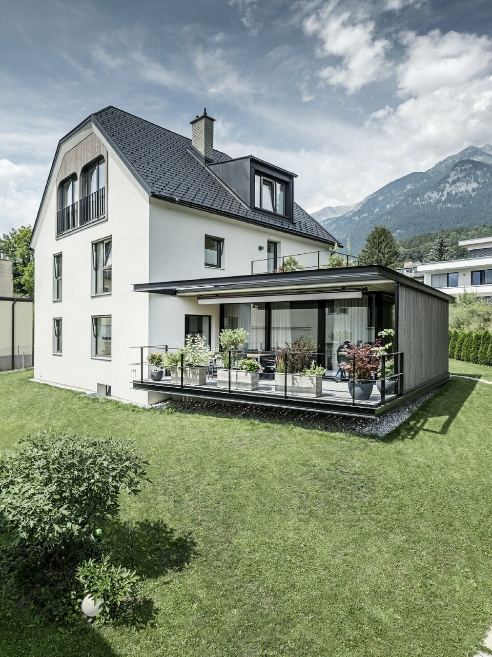 Reference buildings | PREFA