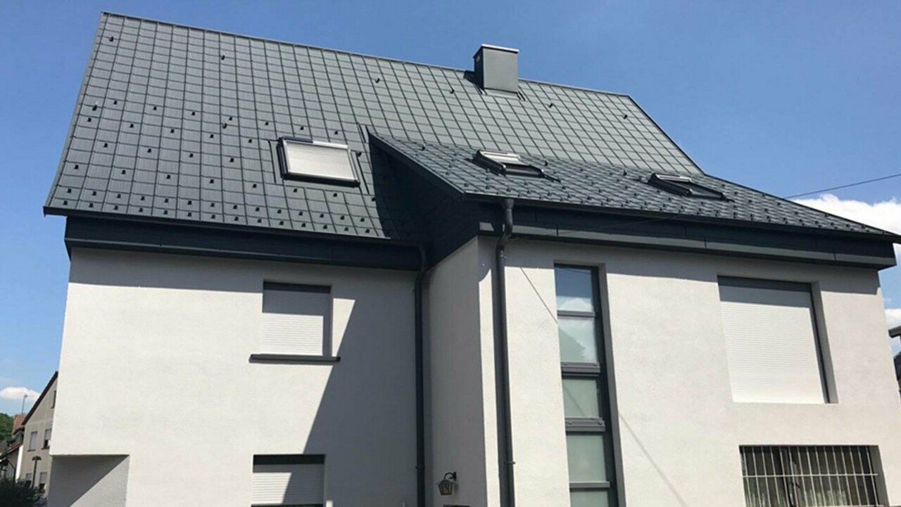 Roof tile | PREFA