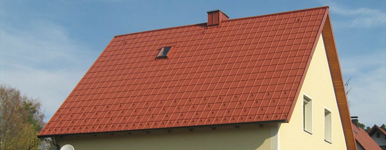 Lightweight metal roof with a tile-like appearance | PREFA
